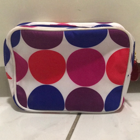 Estee Lauder | Bags | Este Lauder Makeup Bag X Lisa Perry | Poshmark